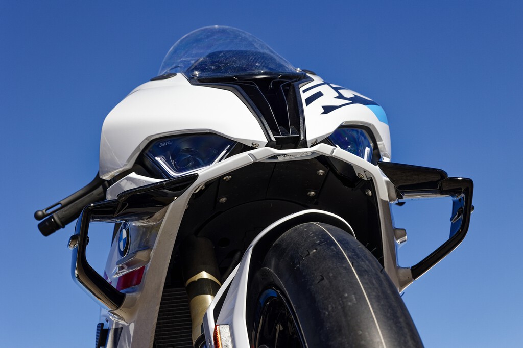 Probamos la BMW S 1000 RR: una superdeportiva de 210 CV con alma de ...