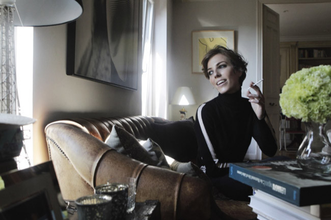 Claudine, las elegantes y sofisticadas pochettes de Laura Pons