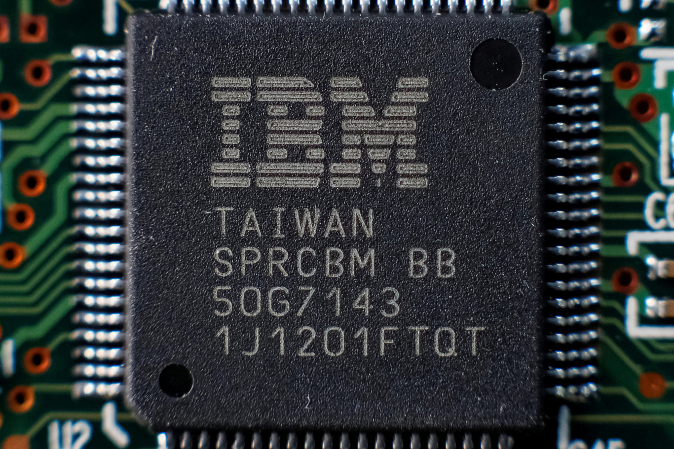 IBM ya está en los 5nm: 30.000 millones de transistores en el tamaño de ...