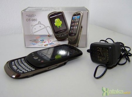 Alcatel OT-980: análisis. Un Android muy barato con teclado QWERTY