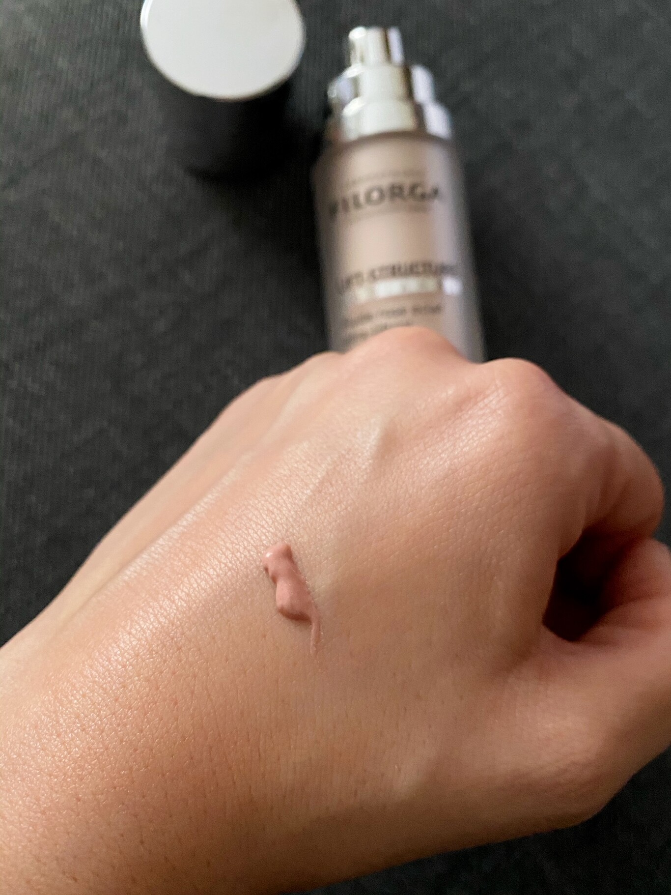 Hemos probado la nueva crema de Filorga con la que conseguir efecto ...