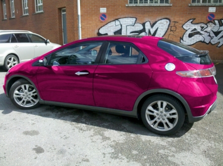 Los coches rosas de Motorpasión ven la luz