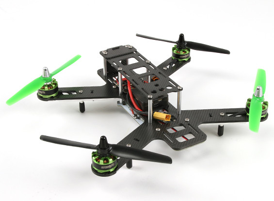 Siete drones de competición listos para sacarlos a hacer carreras