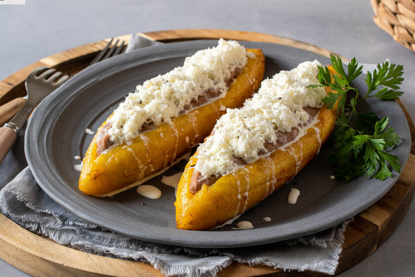 Plátano macho relleno, la receta hondureña más versátil (que puedes ...
