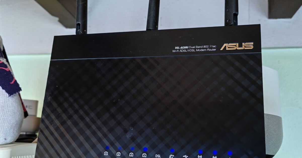 Que es el servicio QoS en un router y para qué sirve