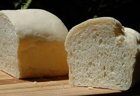 Menos sal en el pan español y más salud para los españoles