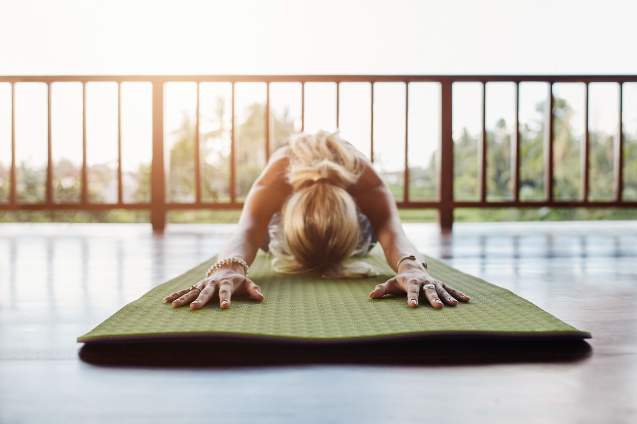 Cómo empezar a hacer Yoga en casa