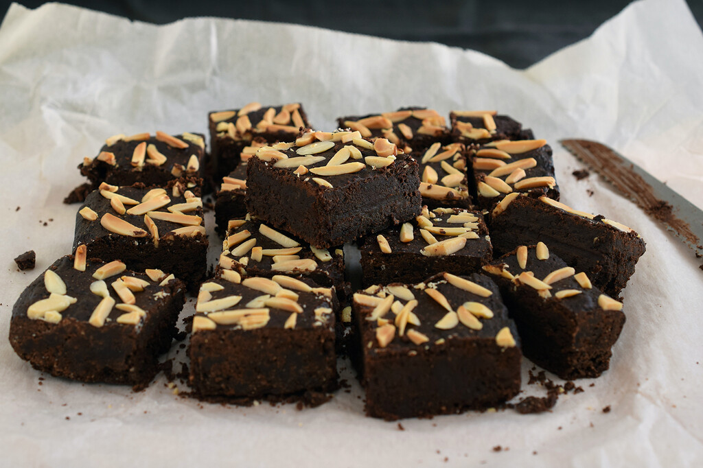 Postres con Chocolate Negro - 81 Recetas caseras - Directo al Paladar