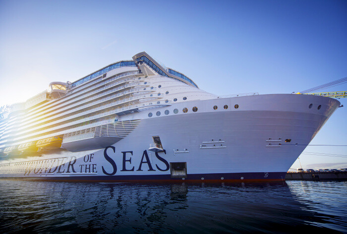 El nuevo crucero más grande del mundo es como una pequeña ciudad sobre ...