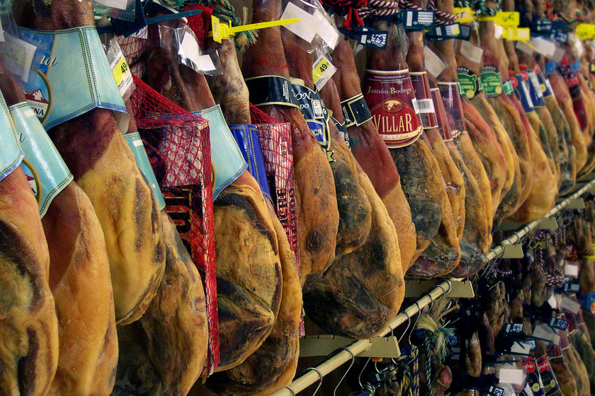 La guía definitiva para comprar un jamón y que no te la cuelen
