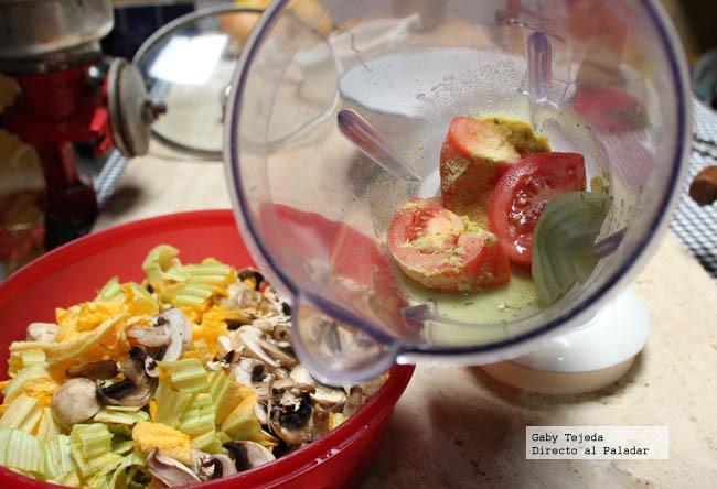 Deliciosos huevos en nido de flores de calabaza. Receta