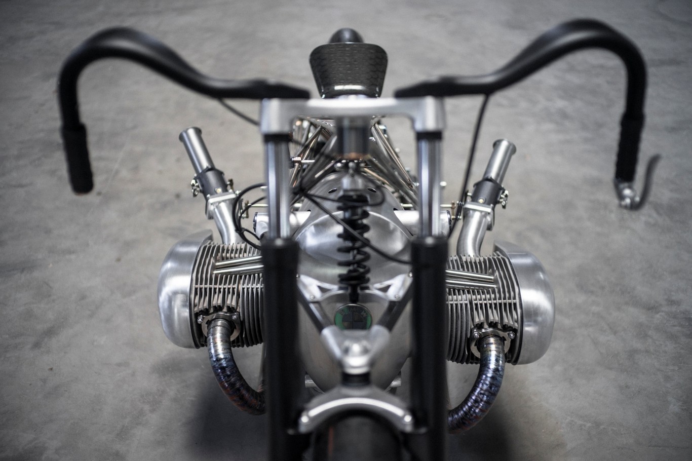 BMW muestra por segunda vez su motor bóxer de 1.800 cc en la Birdcage ...