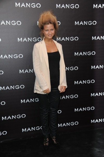 Kate Moss y Terry Richardson en el desfile de Mango eclipsando a Nati ...