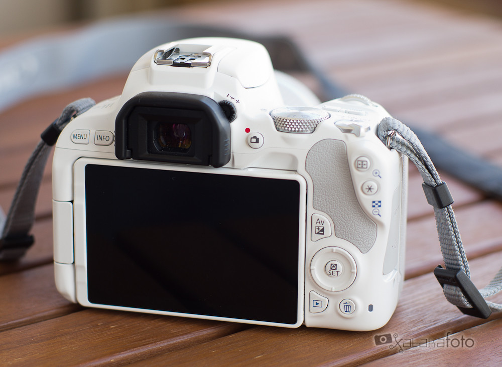 Canon EOS 200D, análisis (review): Una réflex “diferente” para ...