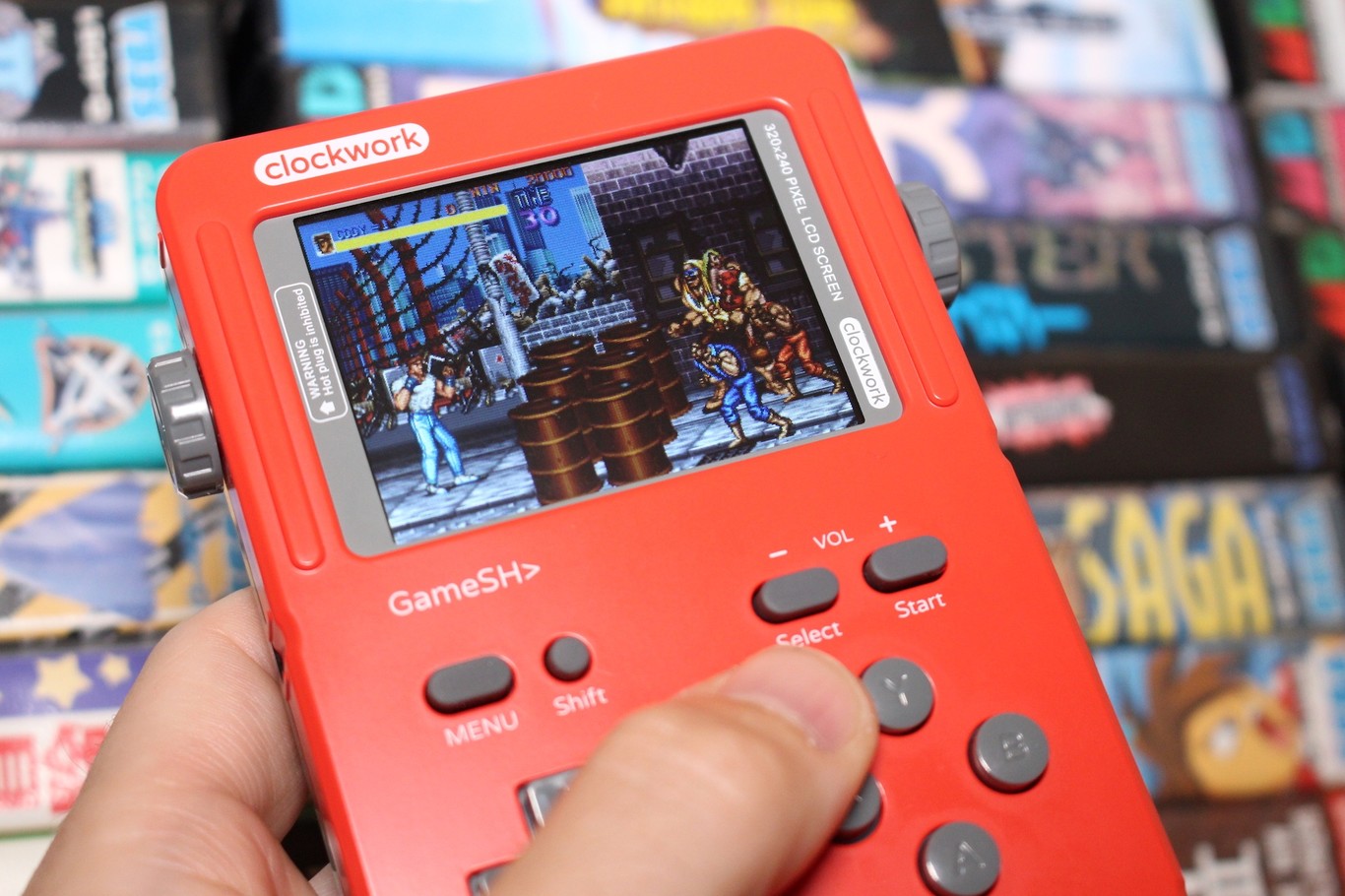 Esta consola portátil rinde homenaje a la Game Boy, la montas tú mismo ...