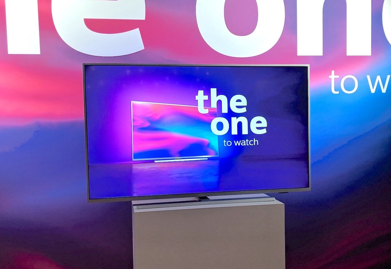 Philips The One TV: opiniones tras primera toma de contacto. Vídeo y fotos.