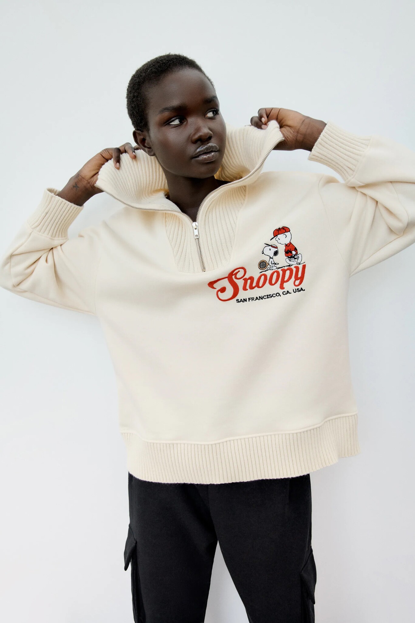 Si eres fan de Snoopy y en tu día a día solo vistes con sudaderas, este ...