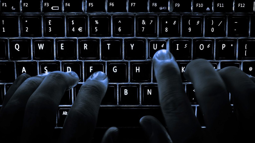 Jonathan James, el joven que con sólo 15 años hackeó y puso de cabeza a ...