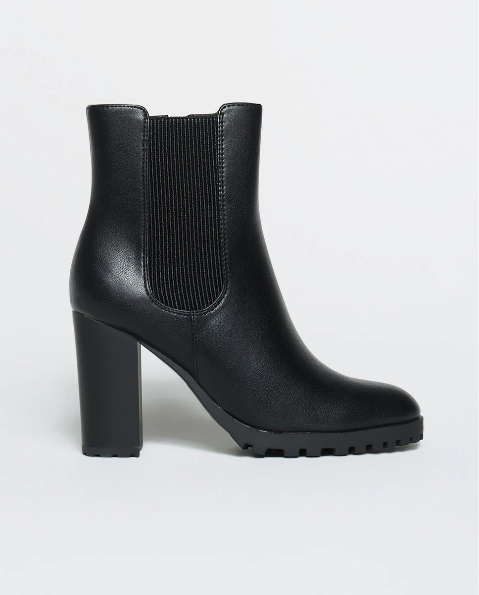 Solo hay tres tipos de botines chelsea que triunfan este invierno y ...