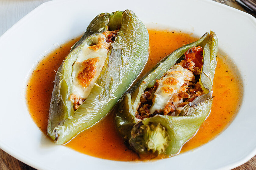 Chiles rellenos de atún. Receta