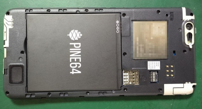 El PinePhone ya está disponible, pero no es apto para cardíacos: viene ...