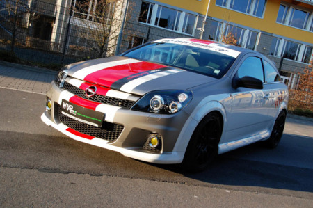 Opel Astra H OPC Nurburgring Edition por Wrap Works