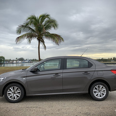 Cuba, donde probar un coche y sufrir un surrealista accidente te enseña ...
