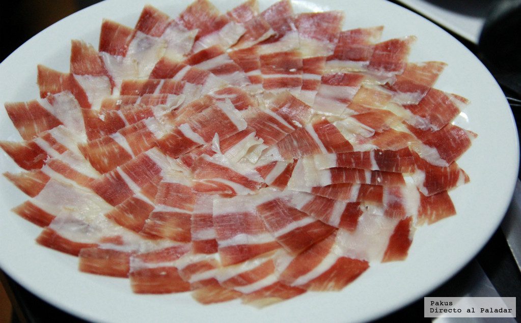 Un estudio científico confirma que el chocolate, la tortilla, el jamón ...