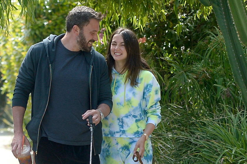 Si no quieres despedirte por completo del chandal, esta versión de Ana ...