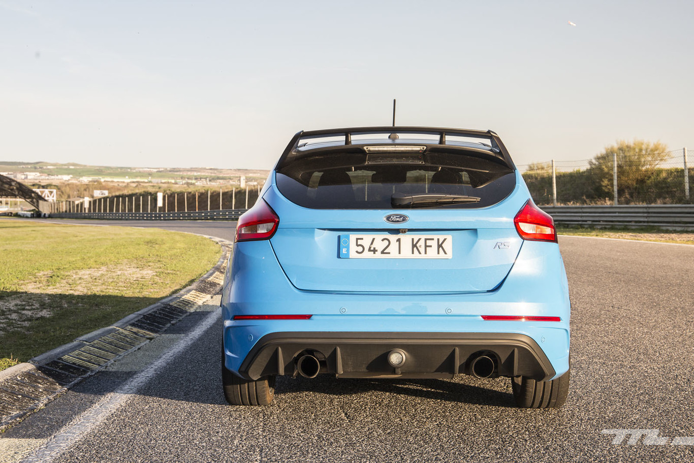 Ford Focus RS Performance Pack, a prueba: 350 CV de espectáculo que ...