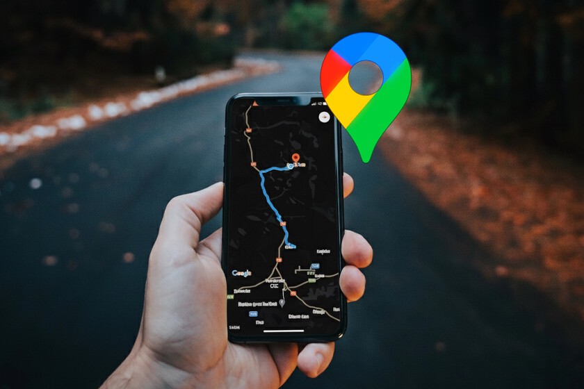 Google Maps tiene un modo que deja la pantalla en negro para el máximo ahorro de batería. Así ...