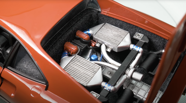 La restauración de estos Ferrari de juguete es un ASMR absolutamente ...