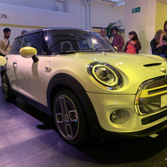 MINI Electric: tan MINI como siempre para el coche eléctrico con 184 CV