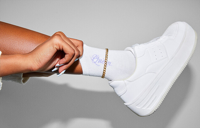 Los calcetines son capaces de transformar un look al completo: nueve ...