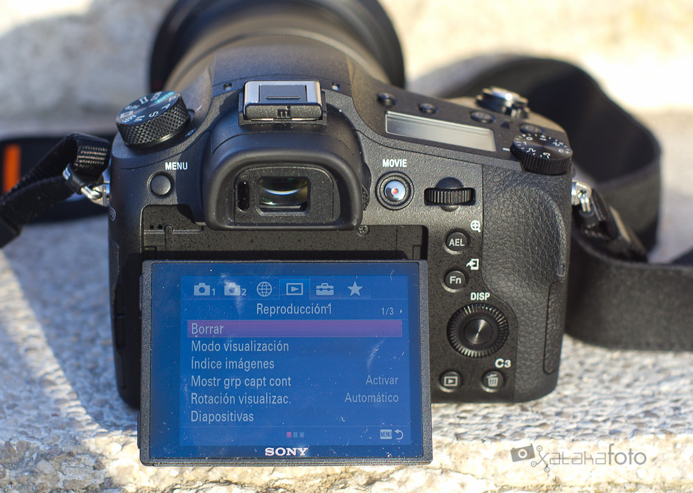Sony RX10 IV, análisis (review): Una bridge poderosa pero que pide cambios