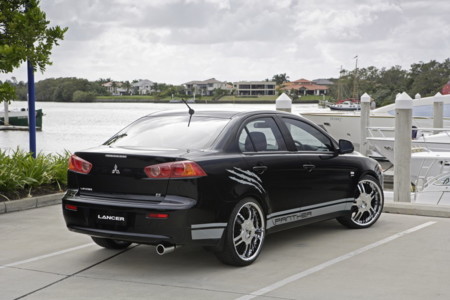 Mitsubishi Colt, Lancer y Grandis versión Panther