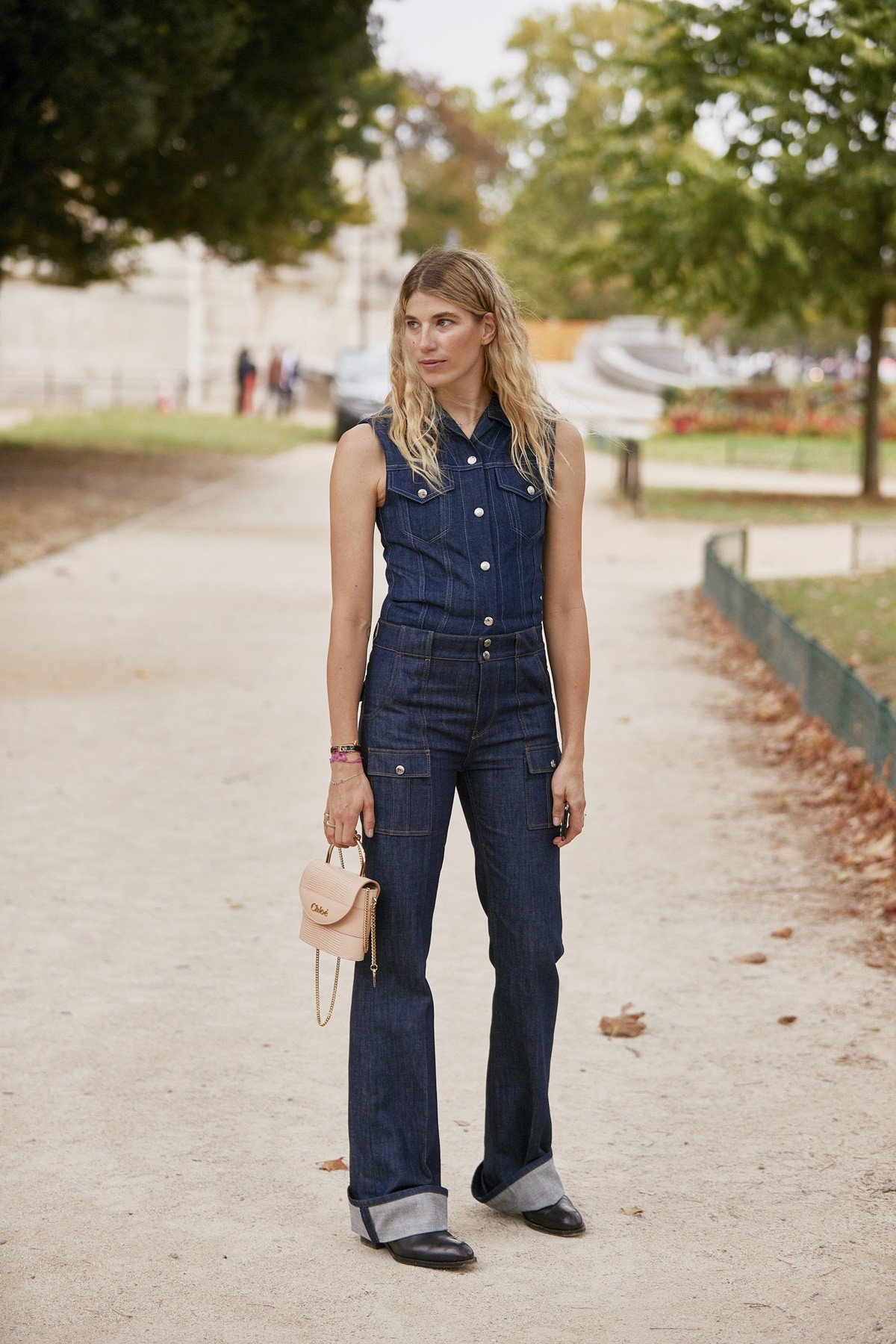 Las tendencias en denim para 2020 que dominarán el streetstyle