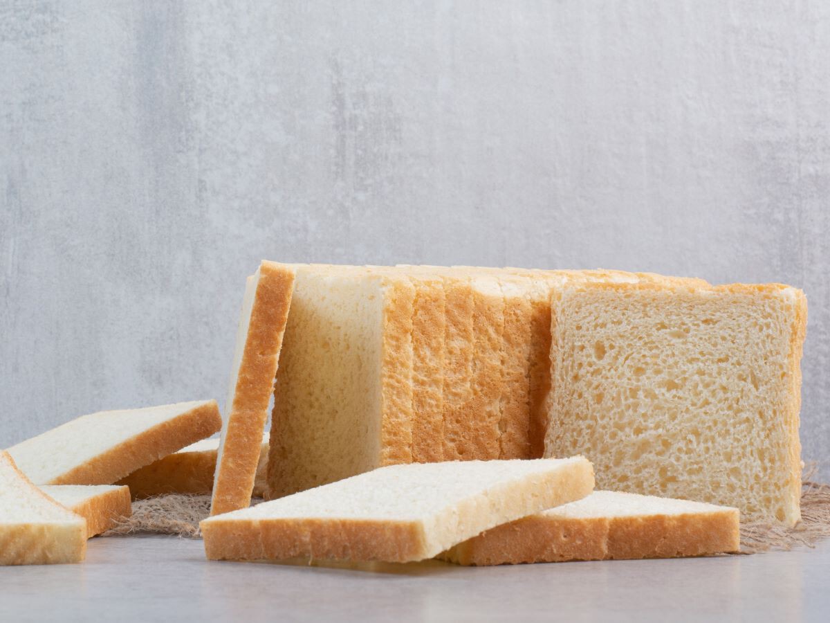 Cómo se hace el pan de molde y qué mirar en el supermercado para elegir ...