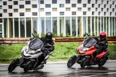 Quadro4, así es la curiosa experiencia de conducir el único scooter de ...