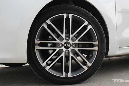 KIA Rio Sedan 2018, a prueba: la nueva generación va hacia lo más alto