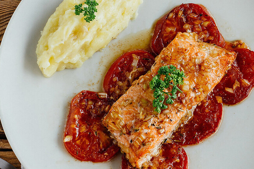 Salmón asado al balsámico. Receta fácil y saludable