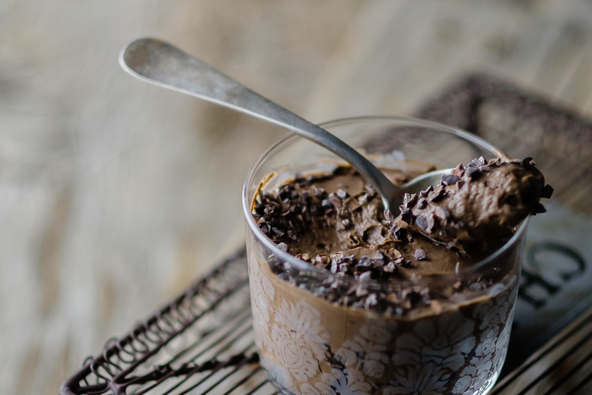 Mousse de chocolate y caramelo salado. Receta de cocina fácil, sencilla ...