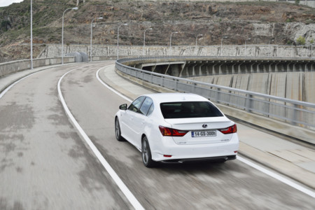 Lexus GS 300h, toma de contacto