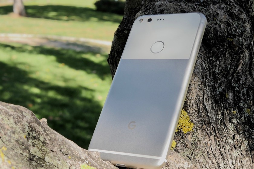 Google Pixel XL de 32GB a su precio mínimo en Amazon: 274,99 euros