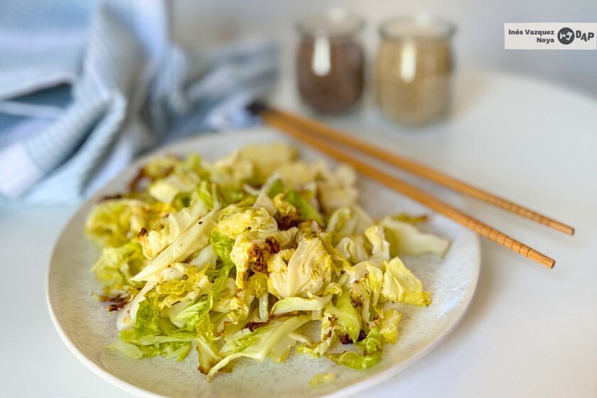 Repollo asado en la freidora de aire: receta fácil y saludable, ideal ...