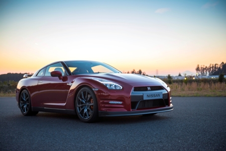 El nuevo Nissan GT-R, Autobahn y Spa-Francorchamps. El plan perfecto ...