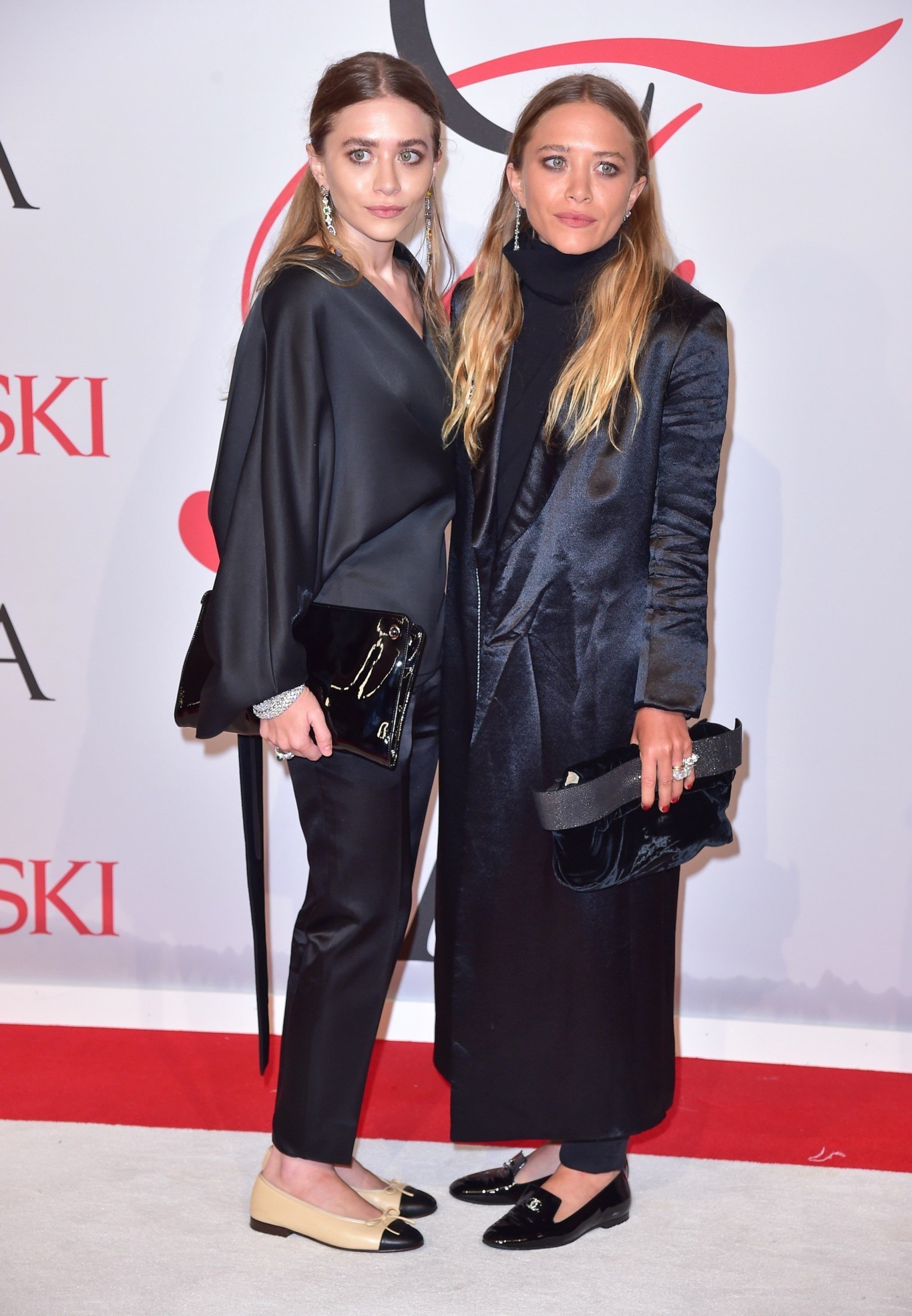 El extraño caso de las hermanas Olsen y su posado siempre idéntico