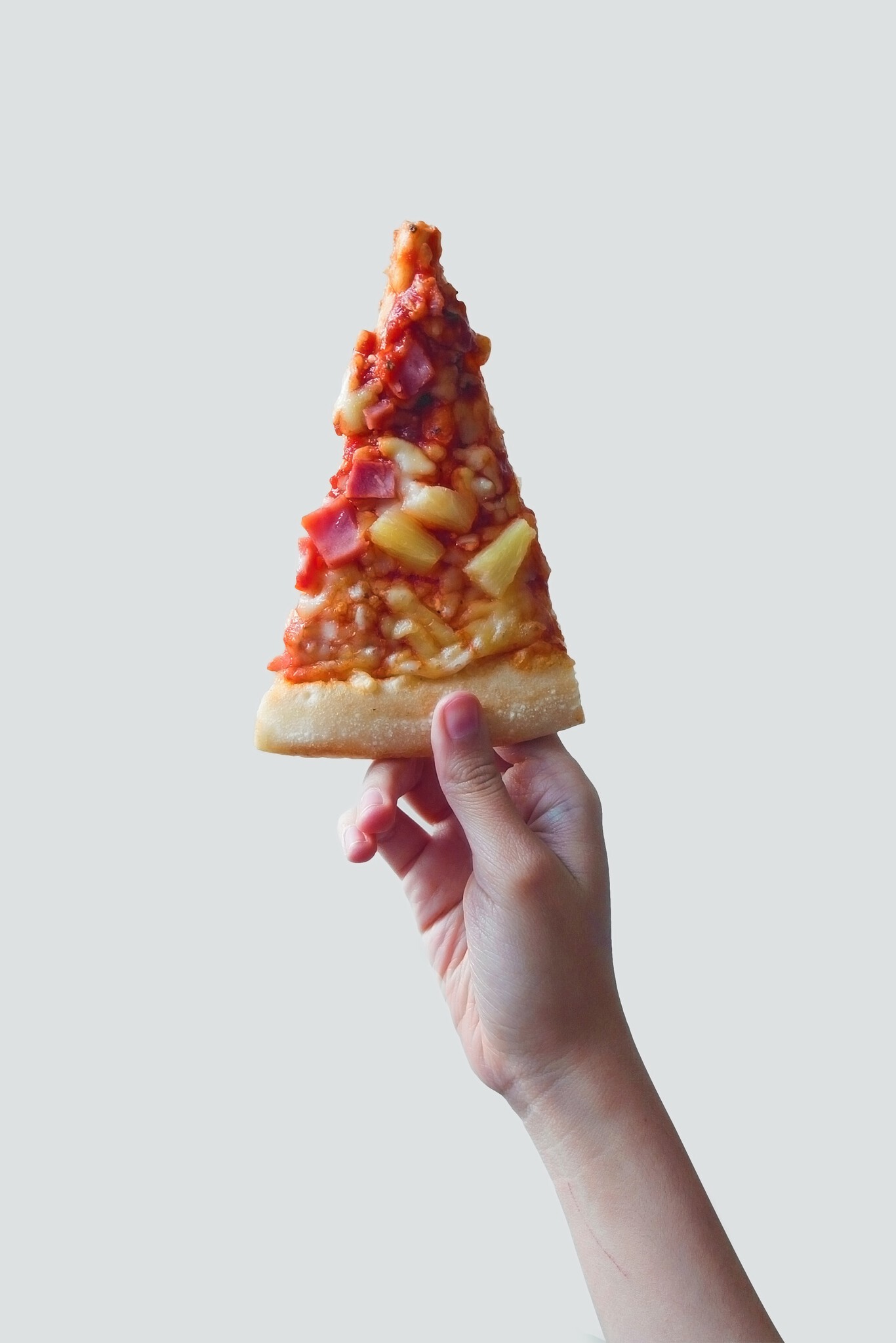 Cómo hacer pizza hawaiana. Receta de la clásica pizza con piña, amada ...