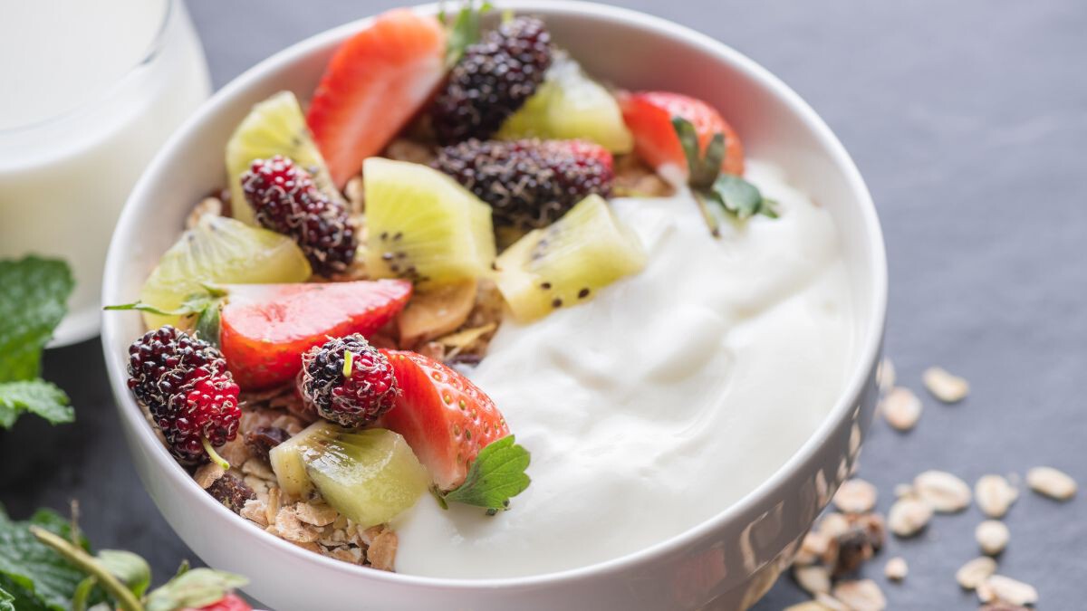 Recetas fáciles y saludables: 10 opciones con yogurt griego para toda la semana