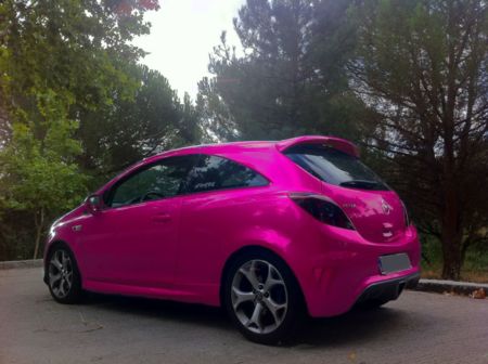 Los coches rosas de Motorpasión ven la luz